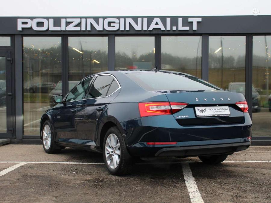 Zils Skoda SuperB 2023 Viļņa, ar dzinēja tilpumu 1.50 L un nobraukumu 38 tūkst. km par 29250 €, foto 4 vietnē AUTOMOTO.COM.LV