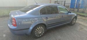 Blue Skoda SuperB 2003 in Ariogala, with an engine capacity of 1.98 L and mileage of 258 thousand km for 2999 €, photo 5 on AUTOMOTO.COM.LV