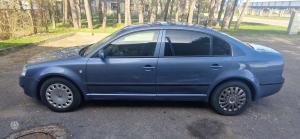 Blue Skoda SuperB 2003 in Ariogala, with an engine capacity of 1.98 L and mileage of 258 thousand km for 2999 €, photo 8 on AUTOMOTO.COM.LV