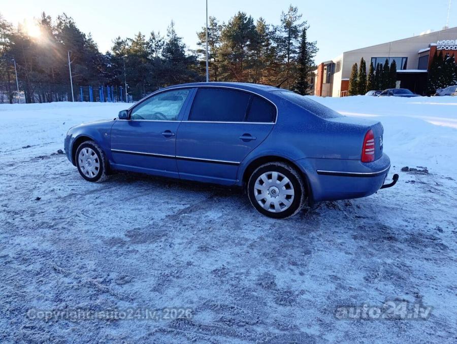 Blue Skoda SuperB 2004 in Tallinn, with an engine capacity of 1.80 L and mileage of 344 thousand km for 899 €, photo 6 on AUTOMOTO.COM.LV