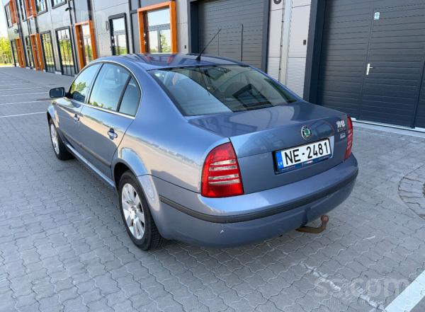 Синий Шкода Суперб 2005 в Рига, объемом двигателя 1.90 л и пробегом 222 тыс. км за 1700 €, фото 2 на AUTOMOTO.COM.LV