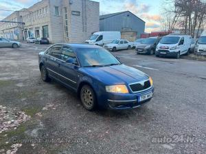 Blue Skoda SuperB 2007 in Tallinn, with an engine capacity of 2.50 L and mileage of 382 thousand km for 999 €, photo 5 on AUTOMOTO.COM.LV