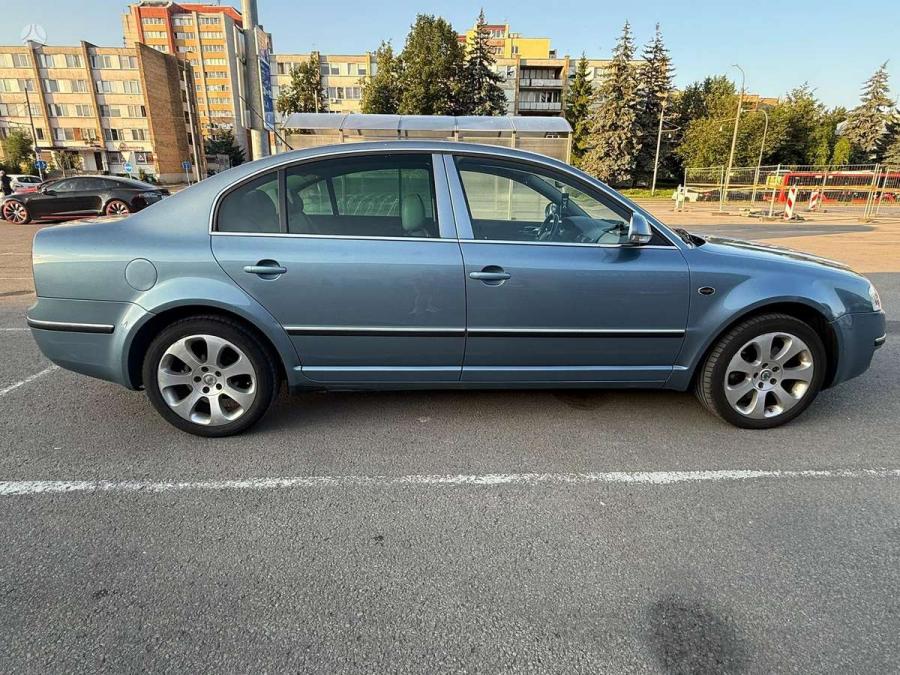 Синий Шкода Суперб 2007 в Каунас, объемом двигателя 2.50 л и пробегом 235 тыс. км за 3700 €, фото 6 на AUTOMOTO.COM.LV
