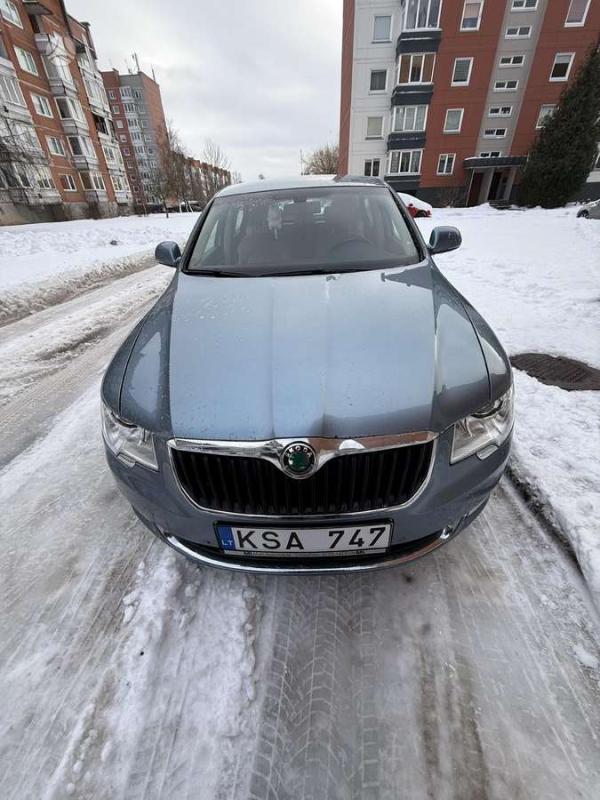 Zils Skoda SuperB 2008 Klaipėda, ar dzinēja tilpumu 1.80 L un nobraukumu 213 tūkst. km par 3200 €, foto 2 vietnē AUTOMOTO.COM.LV