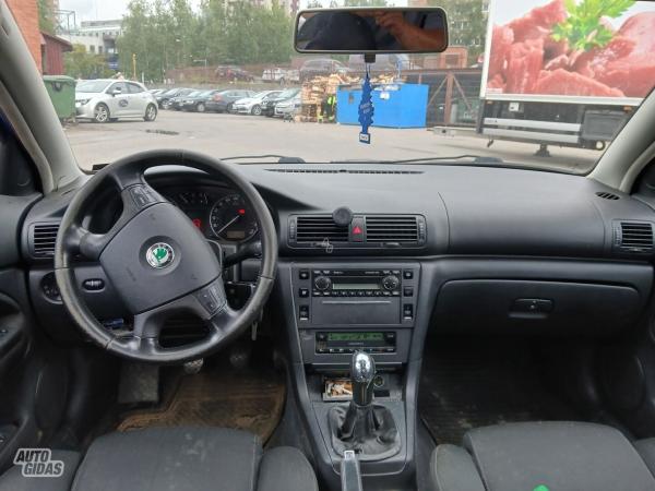 Синий Шкода Суперб 2008 в Вильнюс, объемом двигателя 1.90 л и пробегом 331 тыс. км за 1700 €, фото 2 на AUTOMOTO.COM.LV