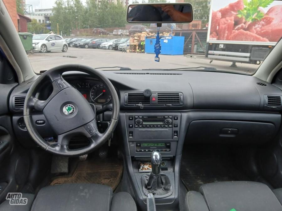 Синий Шкода Суперб 2008 в Вильнюс, объемом двигателя 1.90 л и пробегом 331 тыс. км за 1700 €, фото 3 на AUTOMOTO.COM.LV