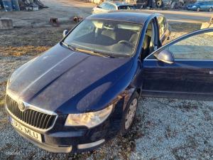 Zils Skoda SuperB 2008 Jehvi, ar dzinēja tilpumu 0.00 L un nobraukumu 252 tūkst. km par 1600 €, foto 17 vietnē AUTOMOTO.COM.LV