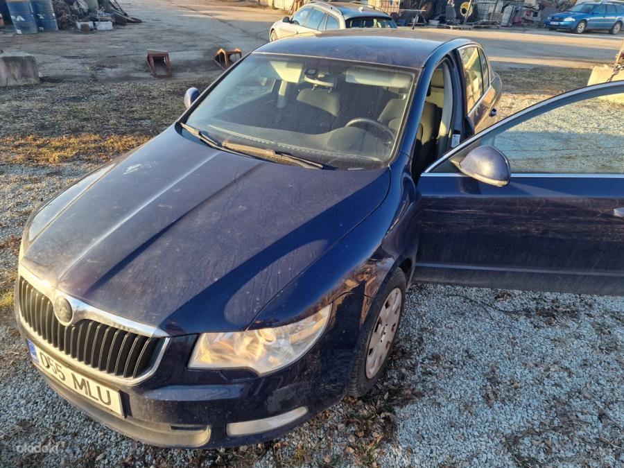 Zils Skoda SuperB 2008 Jehvi, ar dzinēja tilpumu 0.00 L un nobraukumu 252 tūkst. km par 1600 €, foto 17 vietnē AUTOMOTO.COM.LV