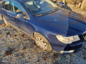 Zils Skoda SuperB 2008 Jehvi, ar dzinēja tilpumu 0.00 L un nobraukumu 252 tūkst. km par 1600 €, foto 25 vietnē AUTOMOTO.COM.LV