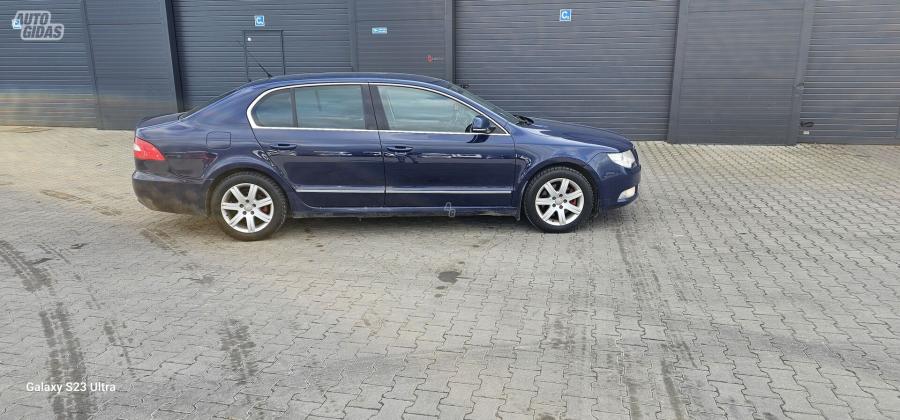 Синий Шкода Суперб 2009 в Каунас, объемом двигателя 1.90 л и пробегом 0 тыс. км за 3850 €, фото 10 на AUTOMOTO.COM.LV