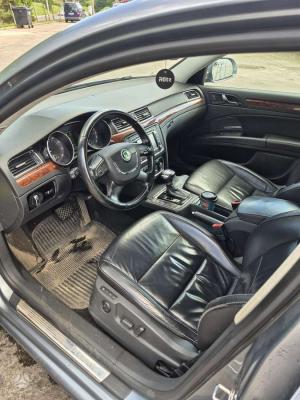 Zils Skoda SuperB 2009 Kelmė, ar dzinēja tilpumu 1.80 L un nobraukumu 280 tūkst. km par 2300 €, foto 8 vietnē AUTOMOTO.COM.LV