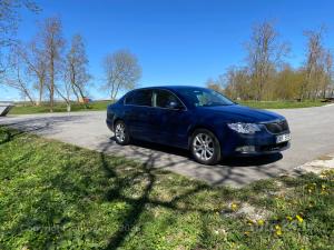 Blue Skoda SuperB 2009 in Tallinn, with an engine capacity of 2.00 L and mileage of 312 thousand km for 1800 €, photo  on AUTOMOTO.COM.LV