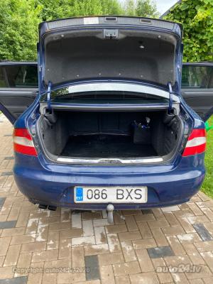 Zils Skoda SuperB 2009 Tallina, ar dzinēja tilpumu 2.00 L un nobraukumu 312 tūkst. km par 1800 €, foto 6 vietnē AUTOMOTO.COM.LV