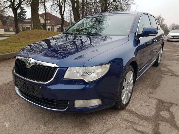 Blue Skoda SuperB 2010 in Siauliai, with an engine capacity of 2.00 L and mileage of 202 thousand km for 5200 €, photo 1 on AUTOMOTO.COM.LV