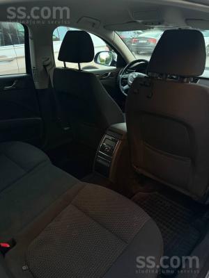 Zils Skoda SuperB 2011 Rīga, ar dzinēja tilpumu 2.00 L un nobraukumu 309 tūkst. km par 4000 €, foto 8 vietnē AUTOMOTO.COM.LV