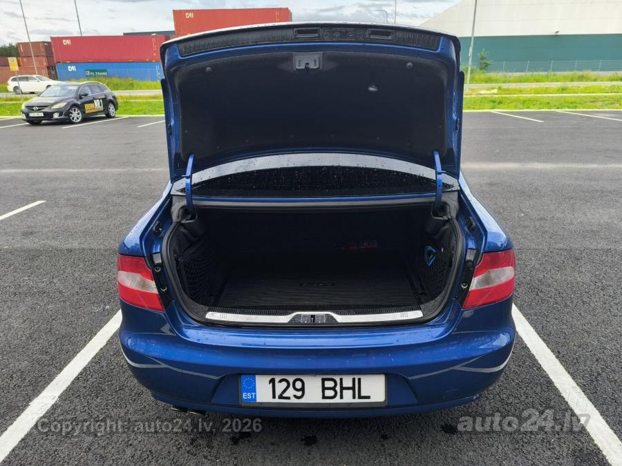 Zils Skoda SuperB 2012 Tallina, ar dzinēja tilpumu 1.80 L un nobraukumu 192 tūkst. km par 6990 €, foto 10 vietnē AUTOMOTO.COM.LV