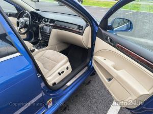Zils Skoda SuperB 2012 Tallina, ar dzinēja tilpumu 1.80 L un nobraukumu 192 tūkst. km par 6990 €, foto 15 vietnē AUTOMOTO.COM.LV