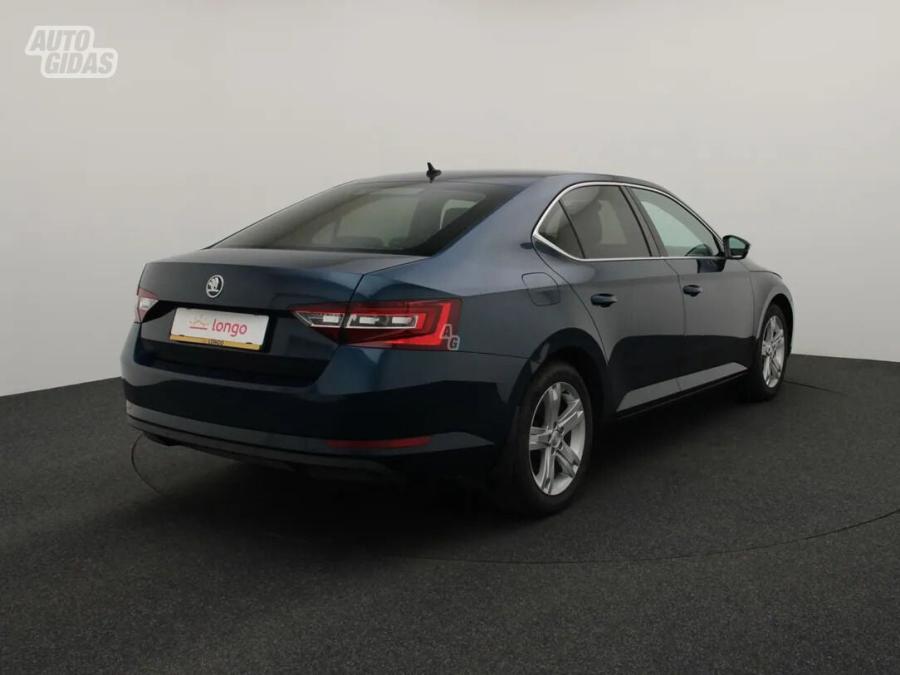 Zils Skoda SuperB 2016 Viļņa, ar dzinēja tilpumu 1.80 L un nobraukumu 144 tūkst. km par 12599 €, foto 9 vietnē AUTOMOTO.COM.LV