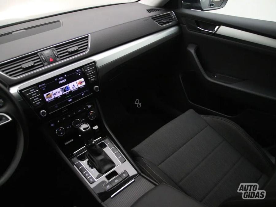 Zils Skoda SuperB 2016 Viļņa, ar dzinēja tilpumu 1.80 L un nobraukumu 144 tūkst. km par 12599 €, foto 22 vietnē AUTOMOTO.COM.LV