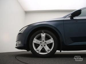 Zils Skoda SuperB 2016 Viļņa, ar dzinēja tilpumu 1.80 L un nobraukumu 144 tūkst. km par 12599 €, foto 29 vietnē AUTOMOTO.COM.LV
