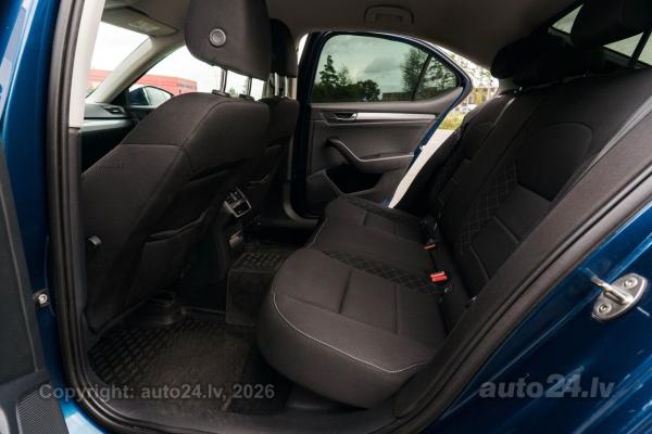 Blue Skoda SuperB 2016 in Tartu, with an engine capacity of 2.00 L and mileage of 297 thousand km for 7999 €, photo 11 on AUTOMOTO.COM.LV