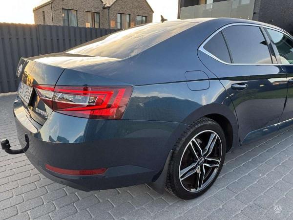 Blue Skoda SuperB 2017 in Klaipeda, with an engine capacity of 1.80 L and mileage of 249 thousand km for 11900 €, photo 9 on AUTOMOTO.COM.LV