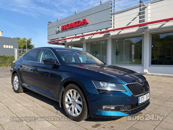 Zils Skoda SuperB 2017 Jehvi, ar dzinēja tilpumu 1.80 L un nobraukumu 84 tūkst. km par 13900 €, foto 9 vietnē AUTOMOTO.COM.LV