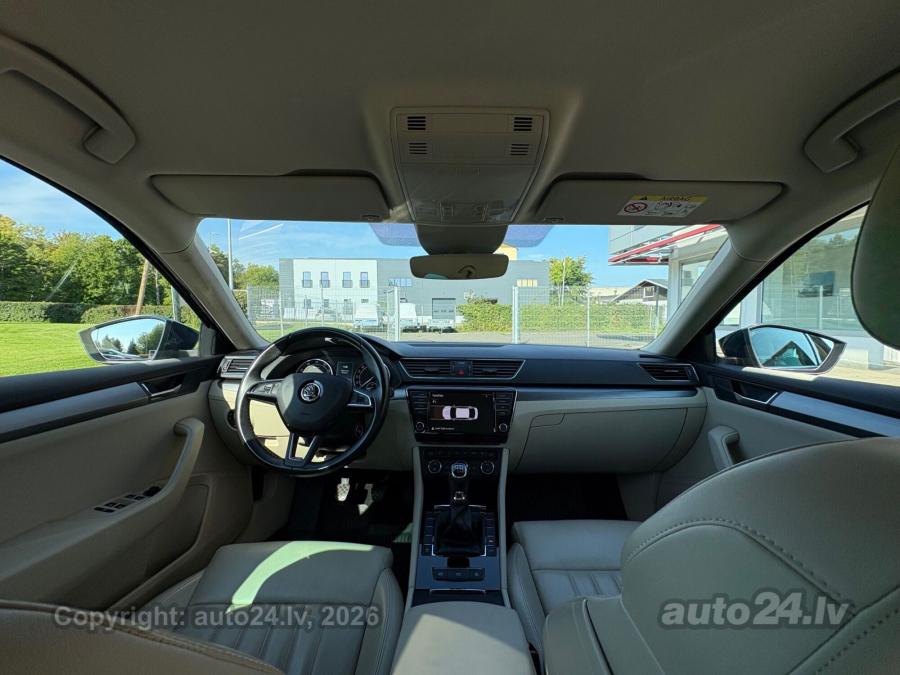 Zils Skoda SuperB 2017 Jehvi, ar dzinēja tilpumu 1.80 L un nobraukumu 84 tūkst. km par 13900 €, foto 19 vietnē AUTOMOTO.COM.LV