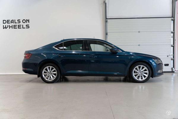 Zils Skoda SuperB 2018 Viļņa, ar dzinēja tilpumu 1.97 L un nobraukumu 180 tūkst. km par 14900 €, foto 3 vietnē AUTOMOTO.COM.LV