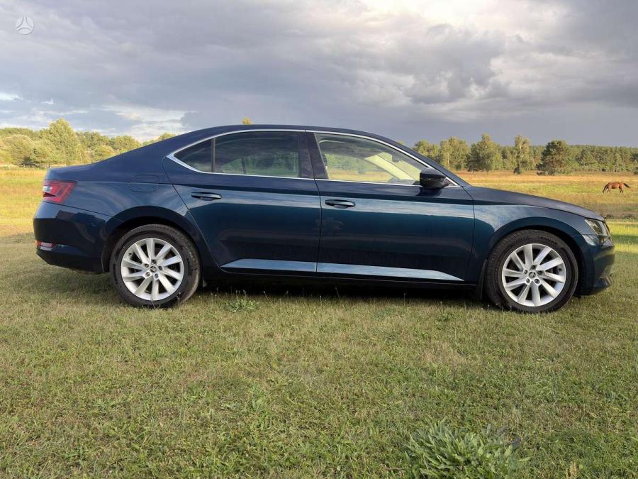 Blue Skoda SuperB 2019 in Ukmerge, with an engine capacity of 1.50 L and mileage of 108 thousand km for 16900 €, photo 6 on AUTOMOTO.COM.LV