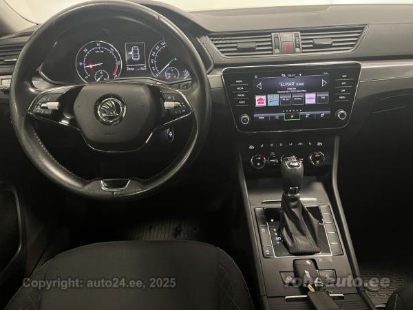 Zils Skoda SuperB 2020 Tallina, ar dzinēja tilpumu 2.00 L un nobraukumu 239 tūkst. km par 13000 €, foto 11 vietnē AUTOMOTO.COM.LV