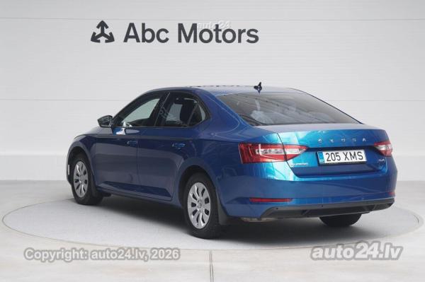 Zils Skoda SuperB 2020 Tallina, ar dzinēja tilpumu 2.00 L un nobraukumu 184 tūkst. km par 17770 €, foto 6 vietnē AUTOMOTO.COM.LV