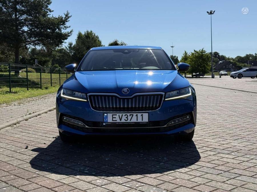 Zils Skoda SuperB 2020 Šilutė, ar dzinēja tilpumu 1.40 L un nobraukumu 120 tūkst. km par 20900 €, foto 3 vietnē AUTOMOTO.COM.LV