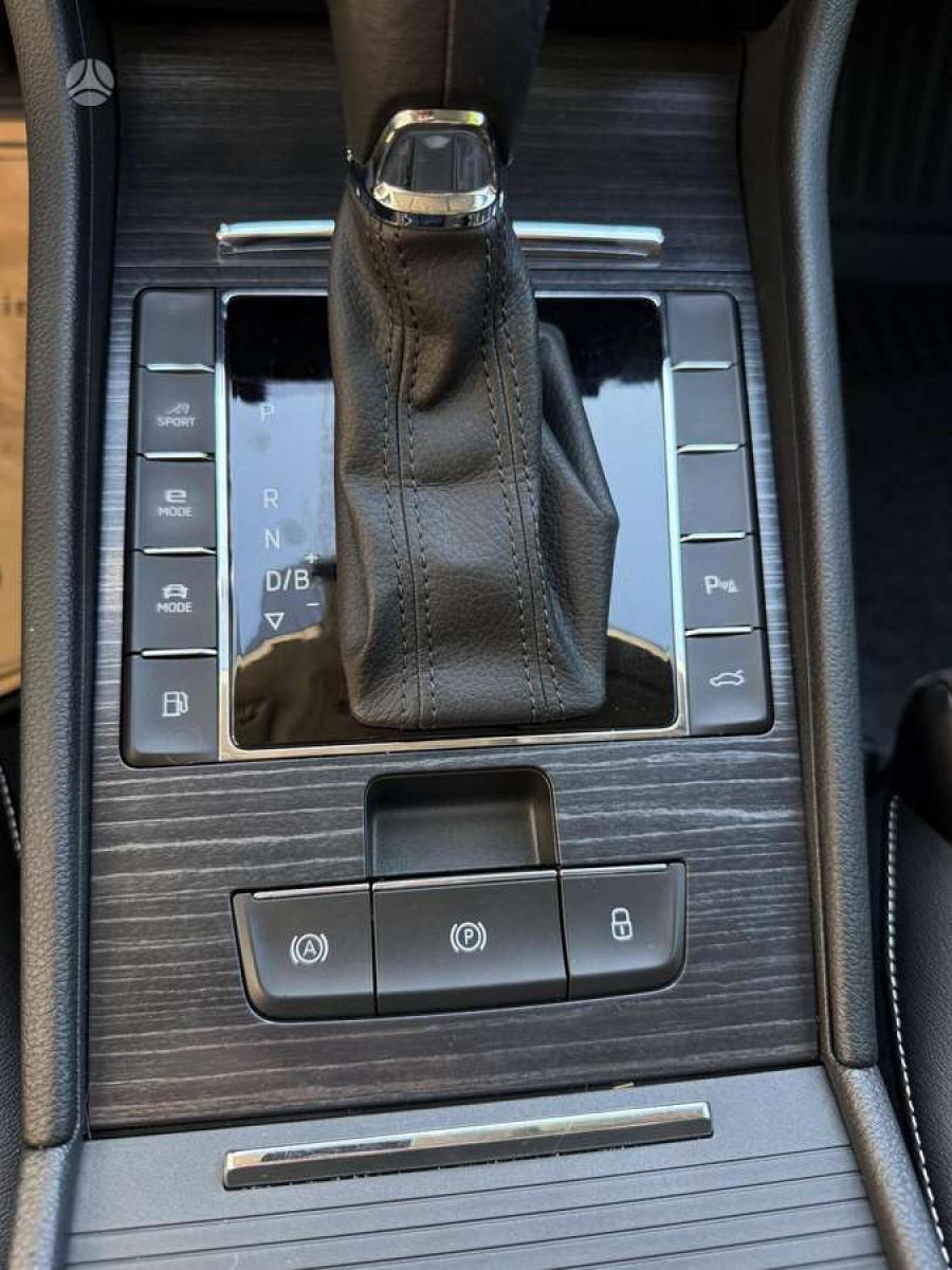 Zils Skoda SuperB 2020 Šilutė, ar dzinēja tilpumu 1.40 L un nobraukumu 120 tūkst. km par 20900 €, foto 16 vietnē AUTOMOTO.COM.LV