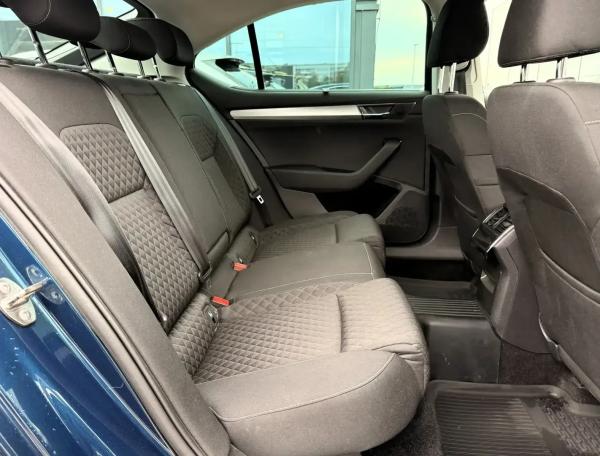 Skoda SuperB 2020 Rīga vietnē Zils Skoda SuperB 2020 Rīga, ar dzinēja tilpumu 2.00 L un nobraukumu 63 tūkst. km par 20490 €, foto 11 vietnē AUTOMOTO.COM.LV
