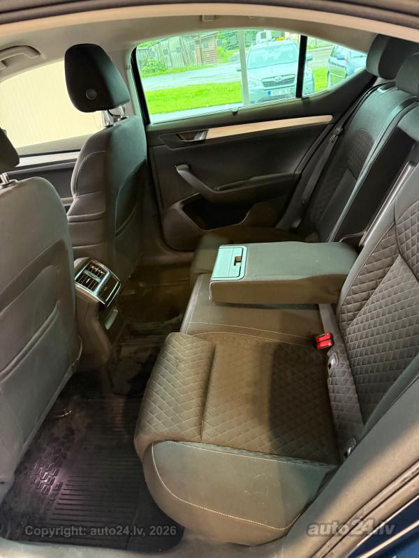 Zils Skoda SuperB 2022 Hāpsalu, ar dzinēja tilpumu 2.00 L un nobraukumu 105 tūkst. km par 25000 €, foto 8 vietnē AUTOMOTO.COM.LV