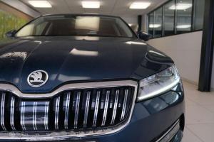 Zils Skoda SuperB 2023 Viļņa, ar dzinēja tilpumu 1.50 L un nobraukumu 57 tūkst. km par 27200 €, foto 32 vietnē AUTOMOTO.COM.LV