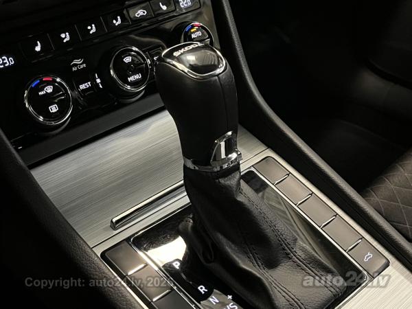Skoda SuperB 2023 Tallina vietnÄ Zils Skoda SuperB 2023 Tallina, ar dzinÄja tilpumu 2.00 L un nobraukumu 146 tÅ«kst. km par 18900 ā¬, foto 6 vietnÄ AUTOMOTO.COM.LV