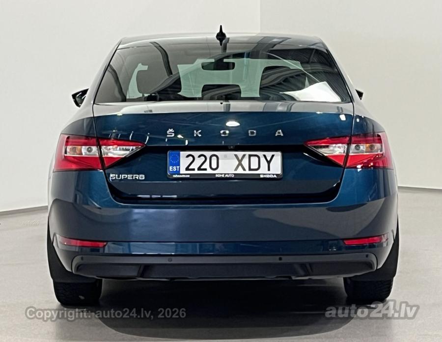 Zils Skoda SuperB 2023 Tallina, ar dzinēja tilpumu 2.00 L un nobraukumu 146 tūkst. km par 18900 €, foto 18 vietnē AUTOMOTO.COM.LV