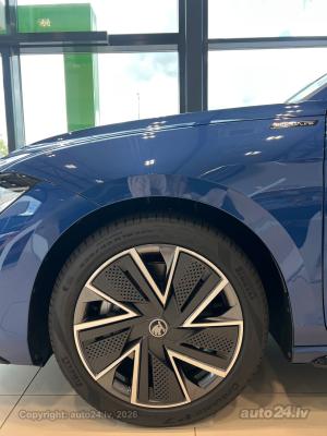 Blue Skoda SuperB 2026 in Rakvere, with an engine capacity of 2.00 L and mileage of 6 thousand km for 47100 €, photo 6 on AUTOMOTO.COM.LV
