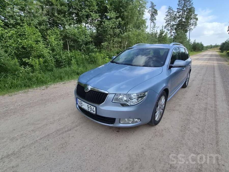 Zils Skoda SuperB 2010 Jelgava, ar dzinēja tilpumu 2.00 L un nobraukumu 362 tūkst. km par 2700 €, foto 1 vietnē AUTOMOTO.COM.LV