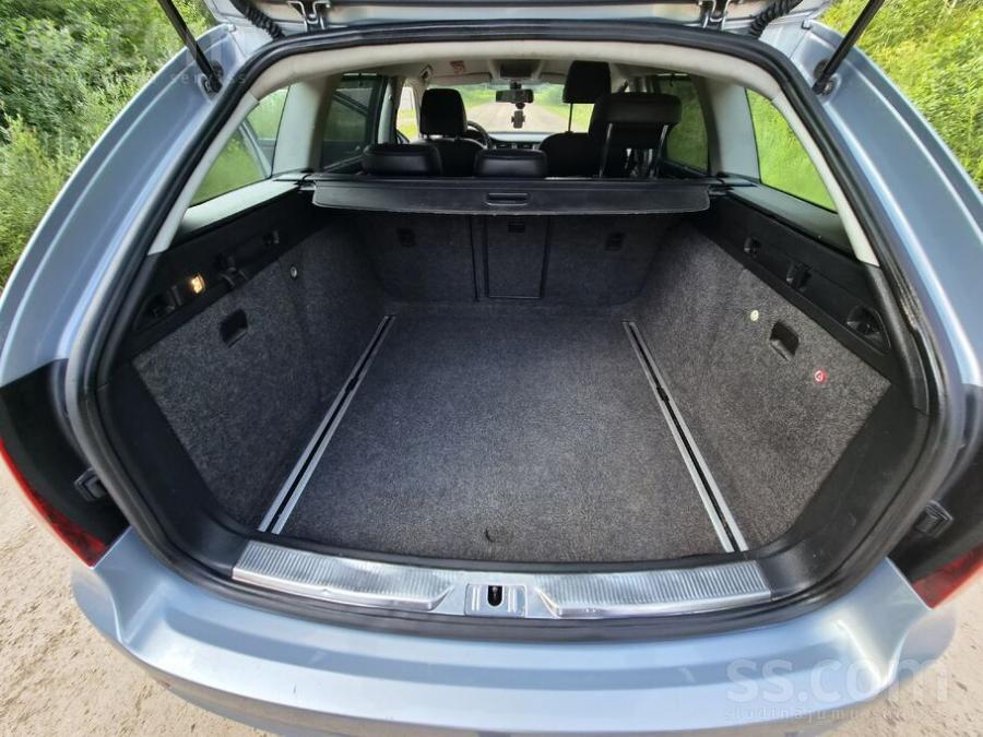 Zils Skoda SuperB 2010 Jelgava, ar dzinēja tilpumu 2.00 L un nobraukumu 362 tūkst. km par 2700 €, foto 10 vietnē AUTOMOTO.COM.LV