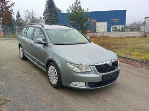 Blue Skoda SuperB 2011 in Alytus, with an engine capacity of 1.60 L and mileage of 300 thousand km for 3900 €, photo 3 on AUTOMOTO.COM.LV