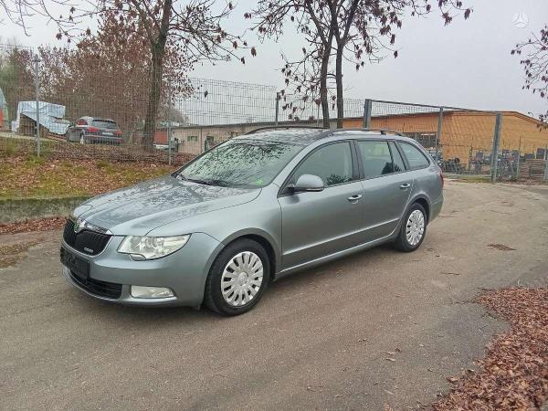 Blue Skoda SuperB 2011 in Alytus, with an engine capacity of 1.60 L and mileage of 300 thousand km for 3900 €, photo 5 on AUTOMOTO.COM.LV