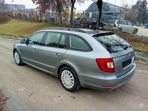 Blue Skoda SuperB 2011 in Alytus, with an engine capacity of 1.60 L and mileage of 300 thousand km for 3900 €, photo 8 on AUTOMOTO.COM.LV
