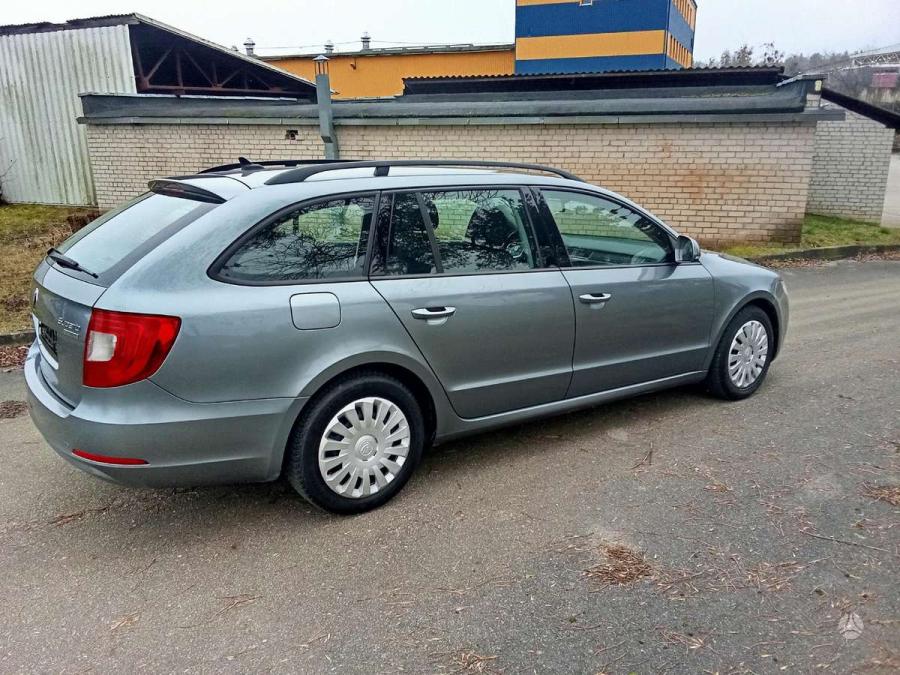 Blue Skoda SuperB 2011 in Alytus, with an engine capacity of 1.60 L and mileage of 300 thousand km for 3900 €, photo 12 on AUTOMOTO.COM.LV