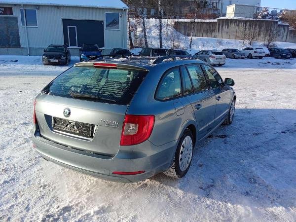 Blue Skoda SuperB 2011 in Alytus, with an engine capacity of 1.60 L and mileage of 300 thousand km for 3800 €, photo 10 on AUTOMOTO.COM.LV