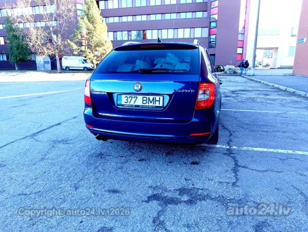 Blue Skoda SuperB 2011 in Tallinn, with an engine capacity of 2.00 L and mileage of 342 thousand km for 4990 €, photo 7 on AUTOMOTO.COM.LV