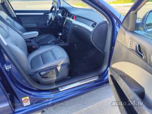 Blue Skoda SuperB 2011 in Tallinn, with an engine capacity of 2.00 L and mileage of 340 thousand km for 4800 €, photo 14 on AUTOMOTO.COM.LV