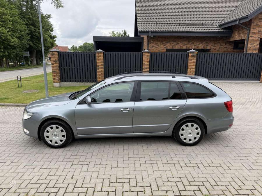 Zils Skoda SuperB 2011 Klaipėda, ar dzinēja tilpumu 1.39 L un nobraukumu 241 tūkst. km par 2950 €, foto 9 vietnē AUTOMOTO.COM.LV